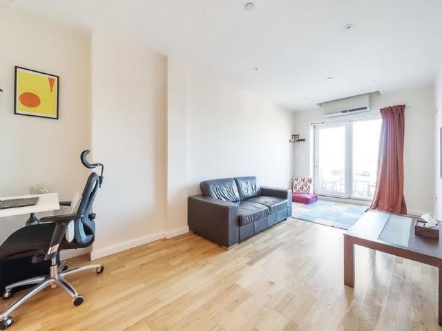 2 Bedroom Flat/Apartment to rent