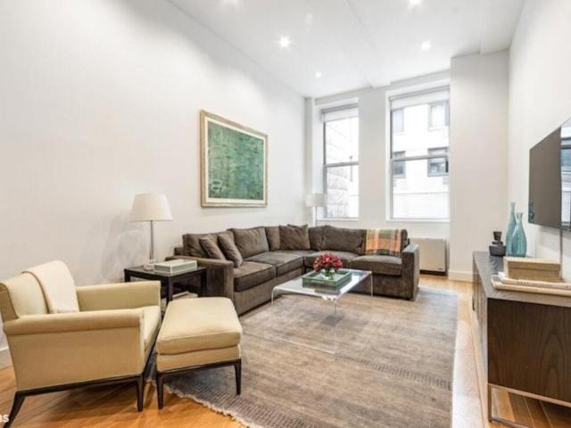 2 bedroom, Flatiron NY 102244631