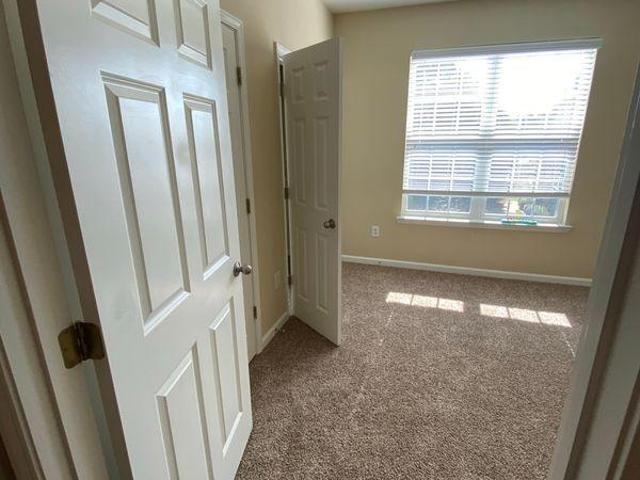 2 bedroom, Flowery Branch GA 96648004