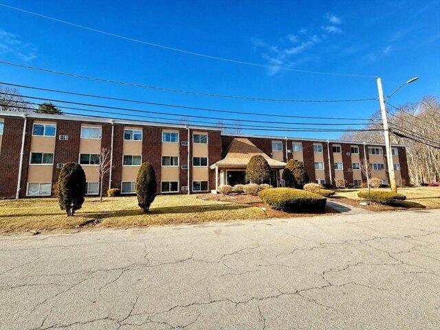 2 bedroom, Framingham MA 01702 102253959