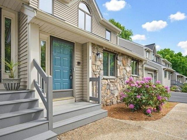 2 bedroom, Franklin MA 02038 104654274