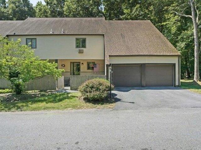 2 bedroom, Franklin MA 02038 104653416
