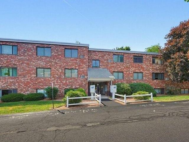 2 bedroom, Franklin MA 02038 104921422