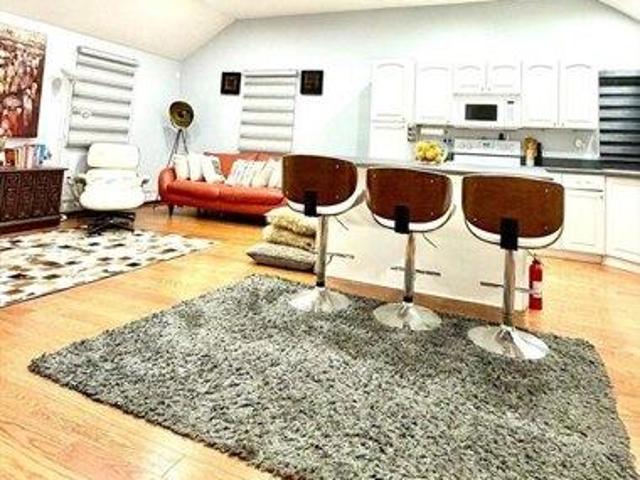 2 bedroom, Franklin MA 02038 102565860