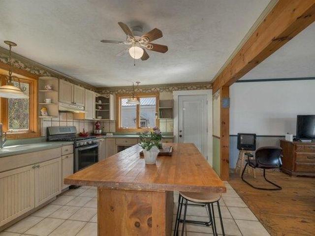 2 bedroom, Franklin NH 03235 LS102060643
