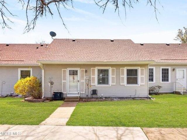 2 bedroom, Freehold NJ 07728 104922283