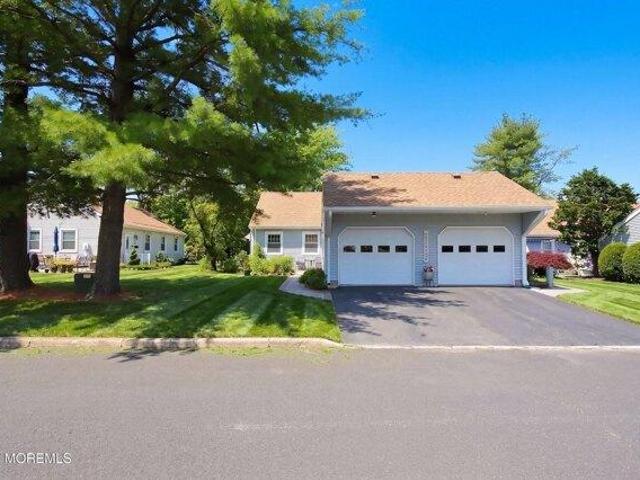 2 bedroom, Freehold NJ 07728 105174157