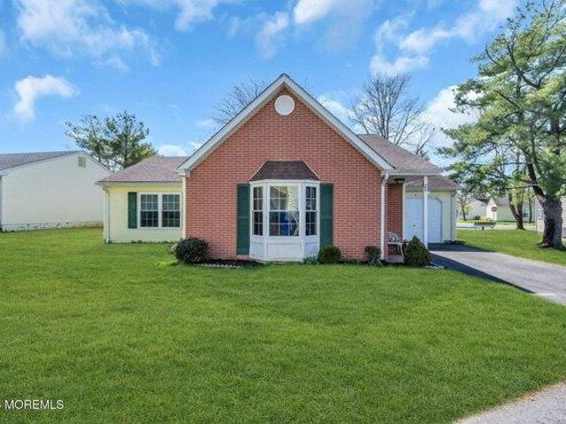 2 bedroom, Freehold NJ 07728 101899098