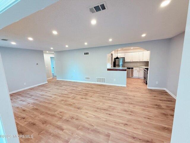 2 bedroom, Freehold NJ 07728 102254185
