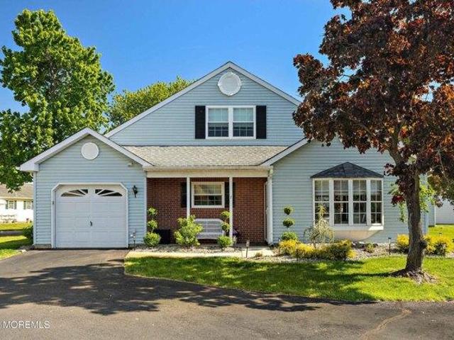 2 bedroom, Freehold NJ 07728 102776591