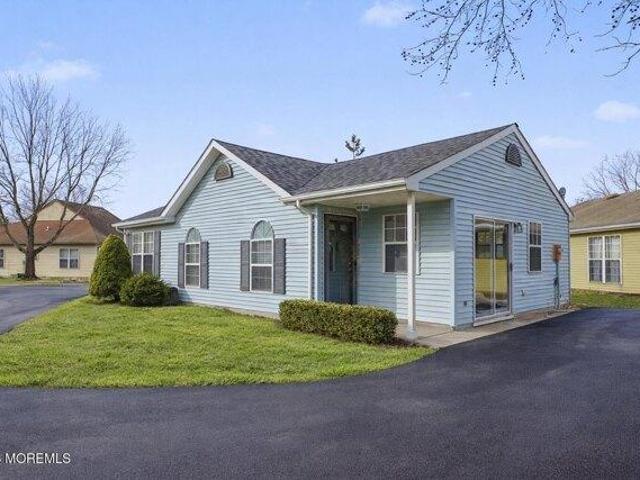2 bedroom, Freehold NJ 07728 LS99929286