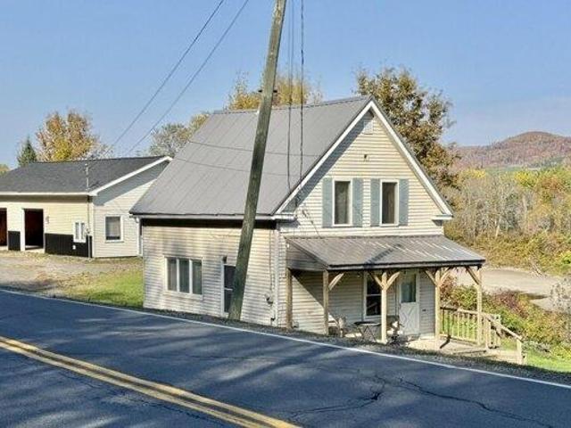 2 bedroom, Frenchville ME 04745 104834236