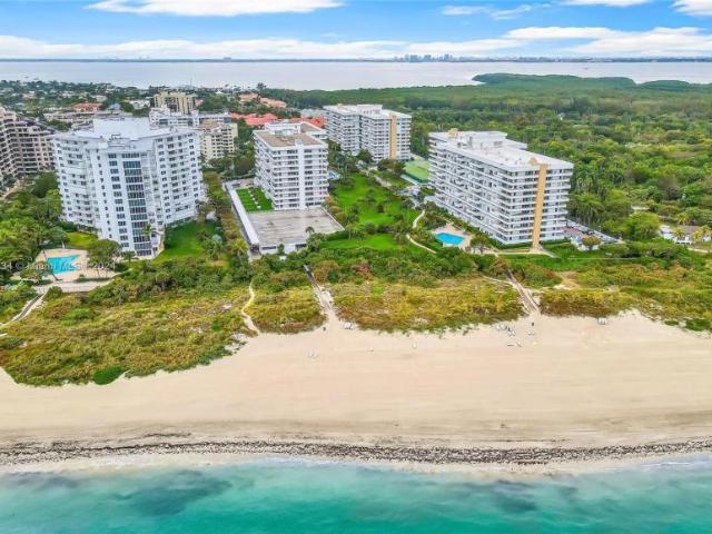 2 bedroom, Key Biscayne Fl FL 33149 102587835