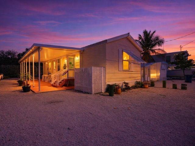 2 bedroom, Key Largo FL 33037 LS100973190