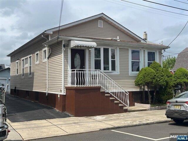 2 bedroom, Kearny NJ 07032 102218353