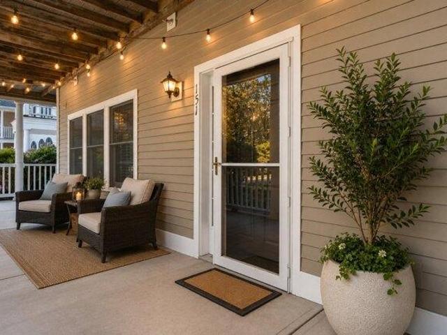 2 bedroom, Kennebunk ME 04043 103928276