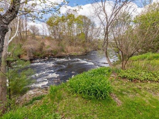 2 bedroom, Kennebunk ME 04043 104235721