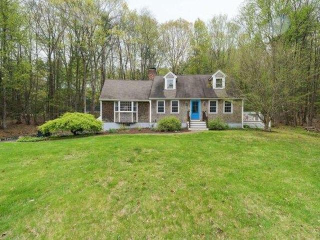 2 bedroom, Kensington NH 03833 102531442