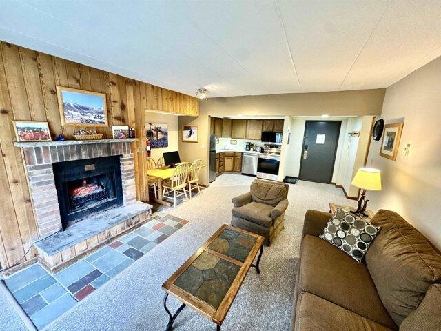 2 bedroom, Killington VT 05751 104653087