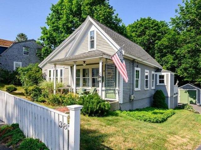 2 bedroom, Kingston MA 02364 105059730