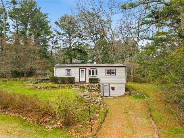 2 bedroom, Kingston MA 02364 102709400