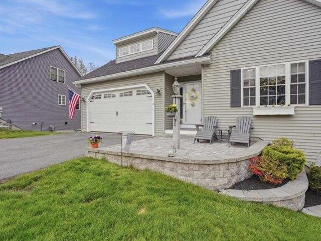 2 bedroom, Kingston NH 03848 102410696