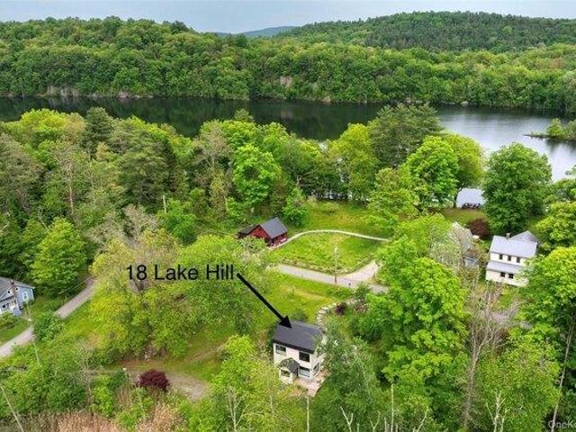 2 bedroom, Kingston NY 12401 104905124