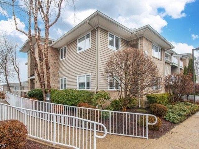 2 bedroom, Kinnelon NJ 07405 LS102213509