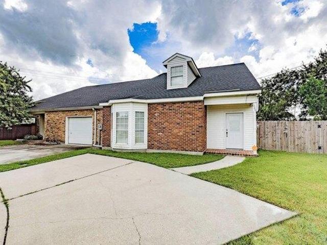 2 bedroom, Houma LA 70364 90901428