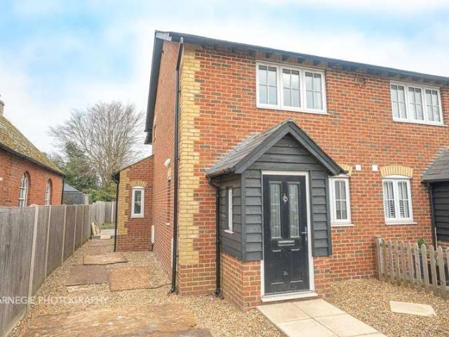 2 Bedroom House