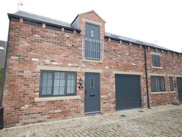 2 Bedroom House