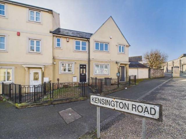 2 Bedroom House