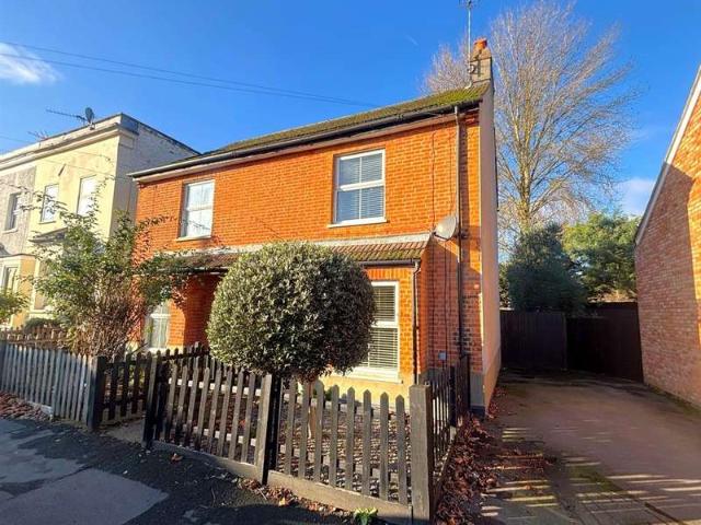 2 Bedroom Semi Detached House