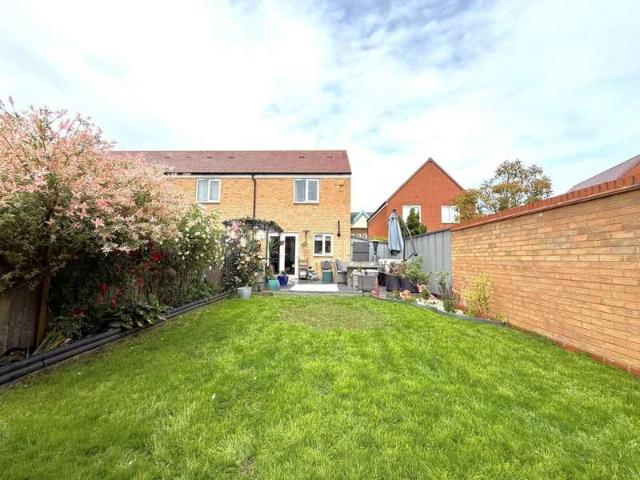 2 Bedroom House