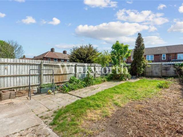 2 Bedroom House