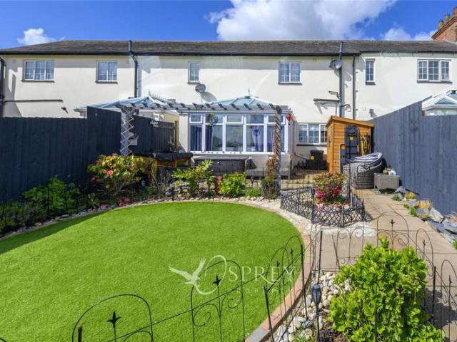 2 Bedroom House