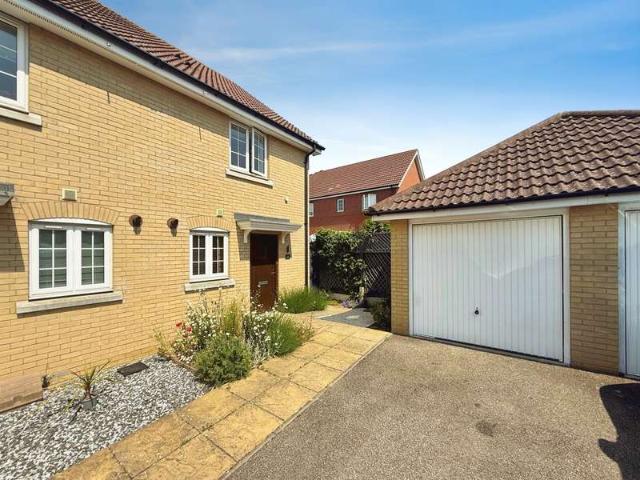 2 Bedroom House