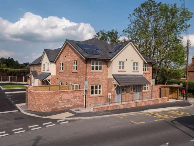 2 Bedroom House