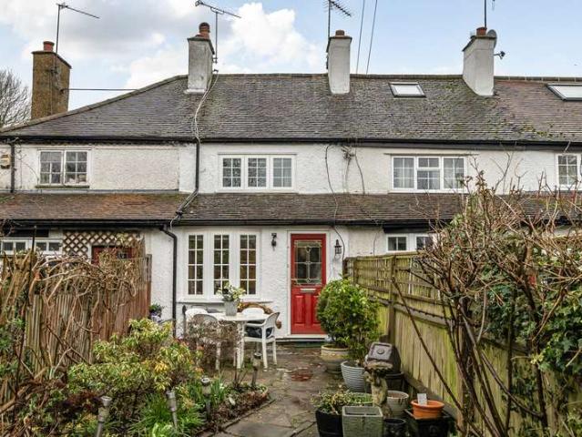 2 Bedroom House
