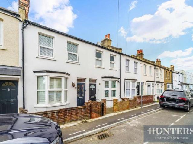 2 Bedroom House