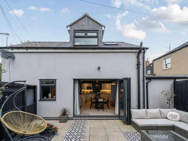 2 Bedroom House