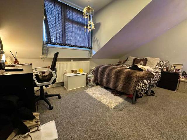 1 Bedroom House