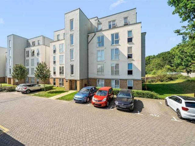 2 Bedroom Apartment Flat