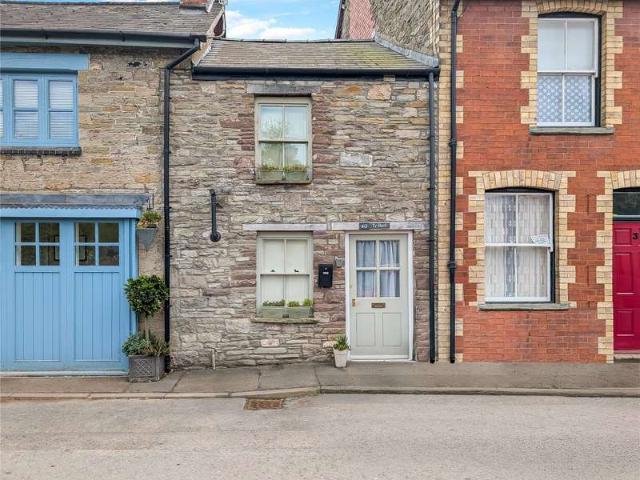 2 Bedroom House