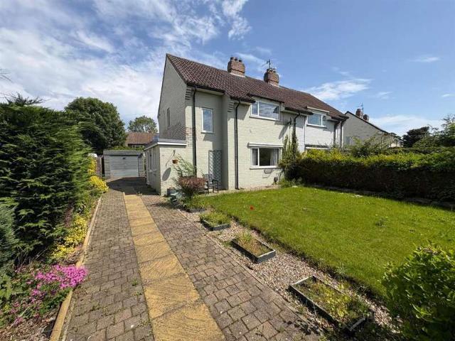 2 Bedroom House