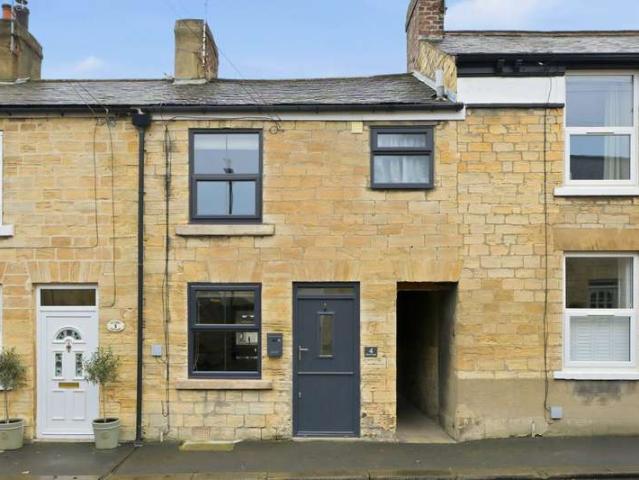 2 Bedroom House