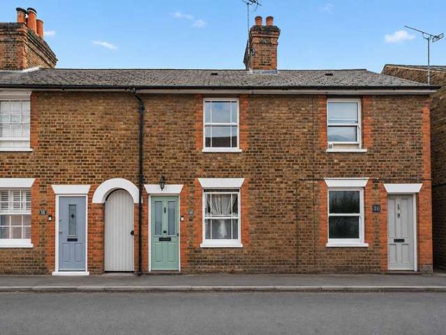 2 Bedroom House