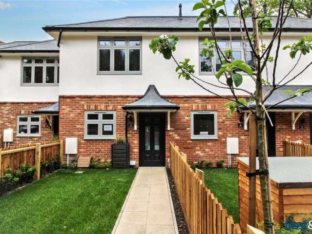 2 Bedroom House