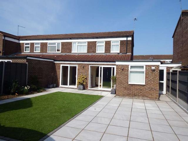 2 Bedroom House