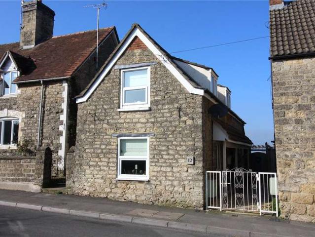 2 Bedroom House